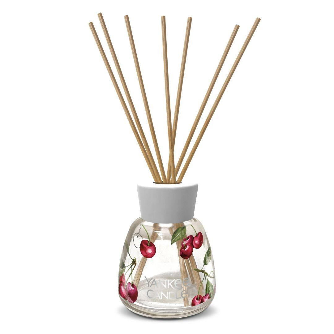 Signature Reed Diffuser Black Cherry – Profumerie Griffe